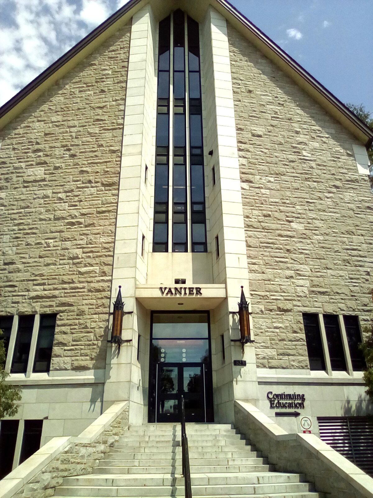 VANIER • CEGEP & College - Historic Places Days