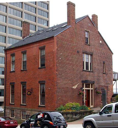 Chipman Hill Suites (9 Chipman Hill) - Historic Places Days