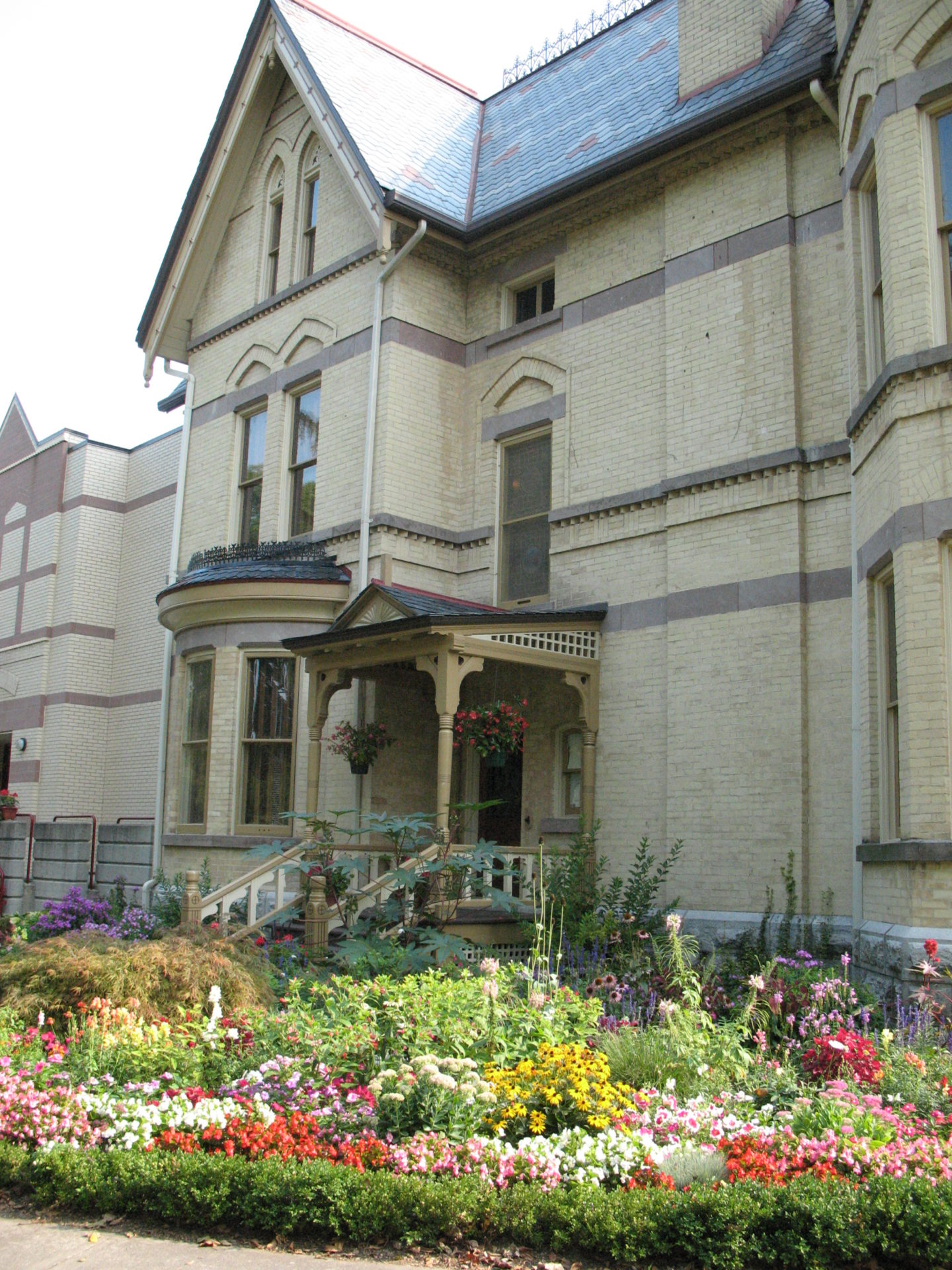 Stories in the Garden with Kenize! - Historic Places Days